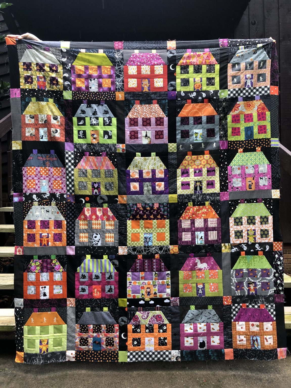 ghost town quilt.aka: my first and possibly only halloween quilt ...